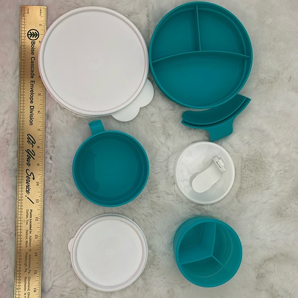 Tupperware | Dining | Nwot Tupperware 7 Piece Set Turquoise W White ...